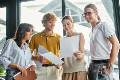 Brainstorming in Design Thinking: Best Practices & Challenges